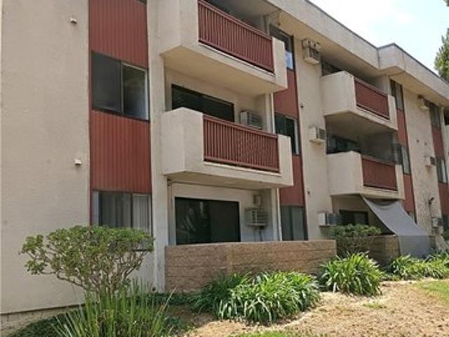 20234 Cantara St, Los Angeles, CA 91306