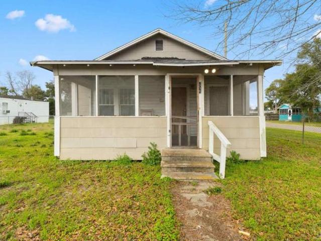 2023 N U St, Pensacola, FL 32505