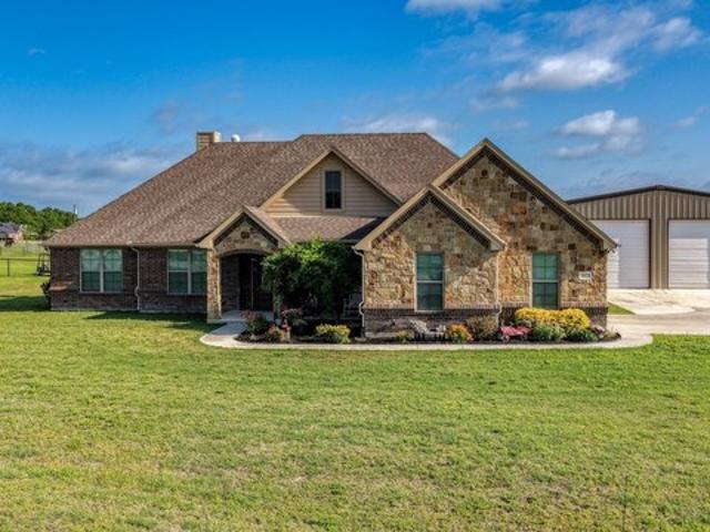 2023 Jo Jones Ln, Springtown, TX 76082