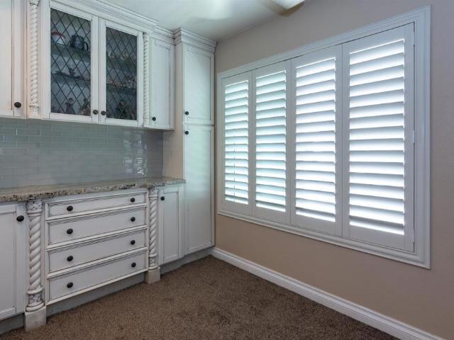 2023 Lakeridge Circle, #204