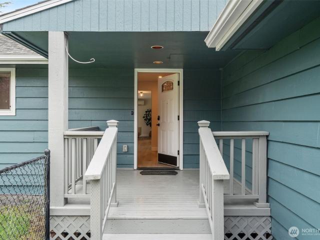 2023 Vine Road