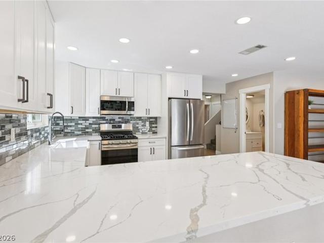 2023 Waverly Cir, Henderson, NV 89014