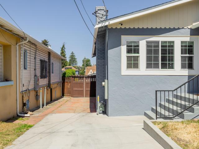 2023 46th Ave