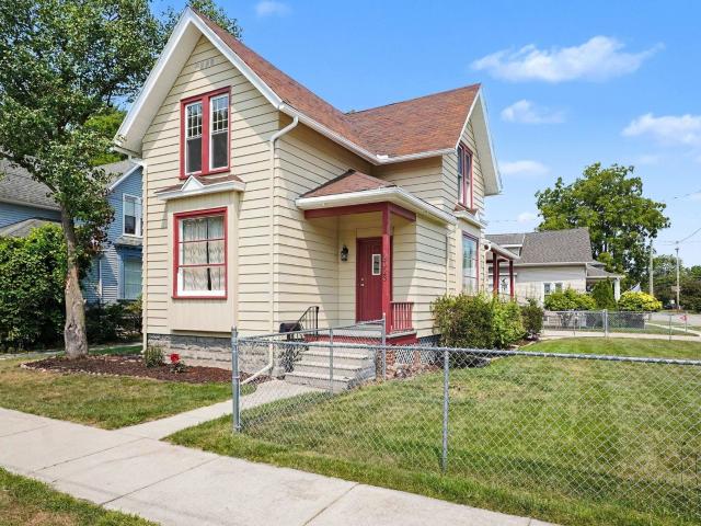 2023 4th Street