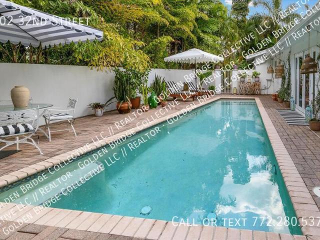 202 32nd Street · Pool