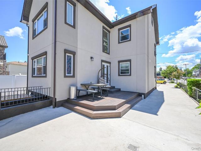 202 45 Rocky Hill Road