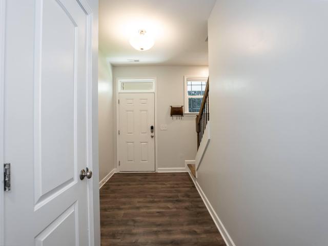 202 Cardinal Court