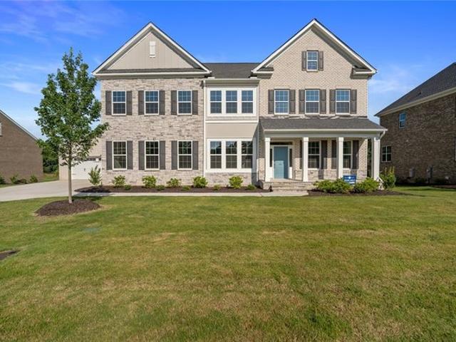 202 Chandler Ct, Easley, SC 29642