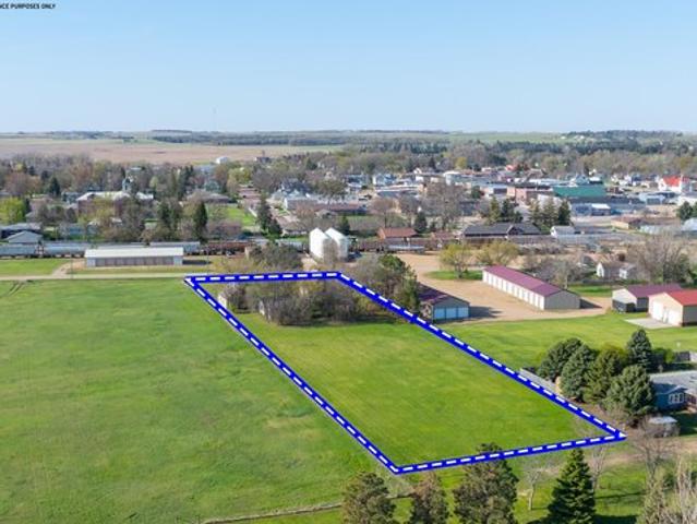 202 Chase St NE Unit Ne, De Smet, SD 57231