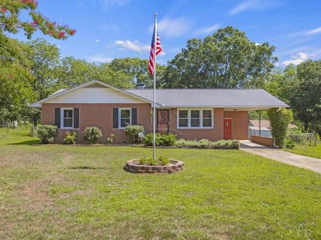 202 Chestnut Blvd, Anderson, SC 29625