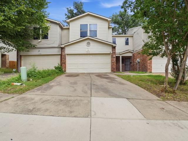202 Creek Cove Dr, Dallas, TX 75217