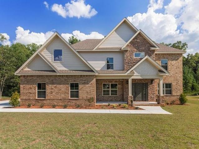 202 Cypressglade Ln, Midland City, AL 36350