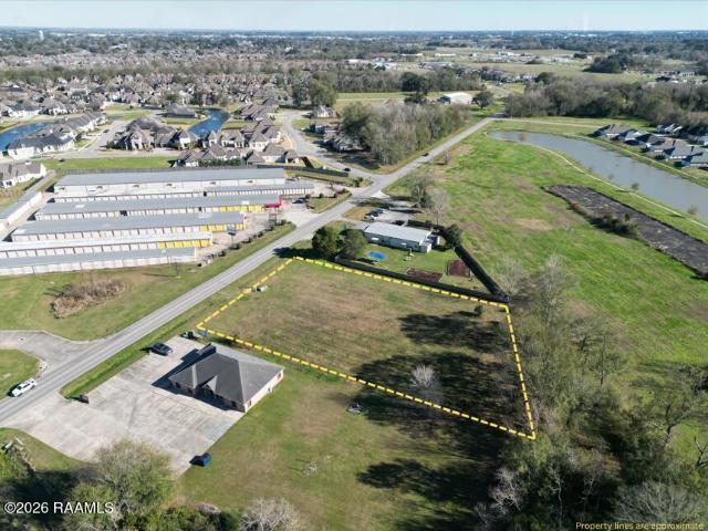 202 Albertson Pkwy, Broussard, LA 70518 | MLS #2600000 | Compass