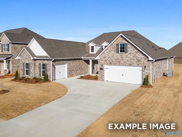 202 Applewood Ct, Huntsville, AL 35811