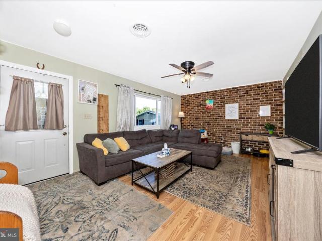 202 Bethlehem Court