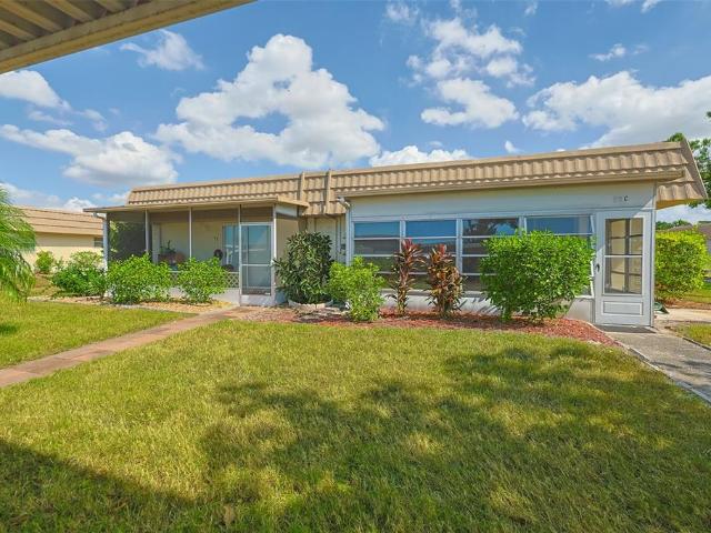 202 Bedford St, Unit 72, Sun City Center, FL 33573 | MLS #TB8441 | Compass