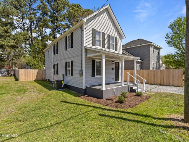 202 Bell St, Elizabeth City, NC 27909 | Compass