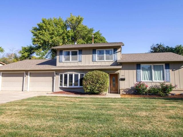 202 Beneke St, Pocahontas, IA 50574