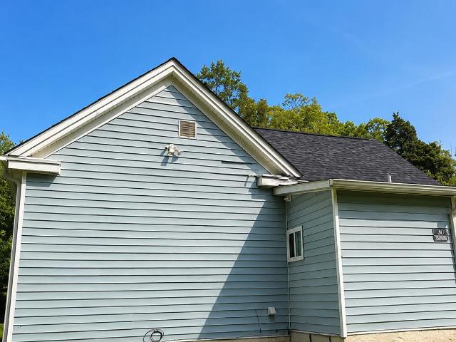 202 Bullock Street A & B