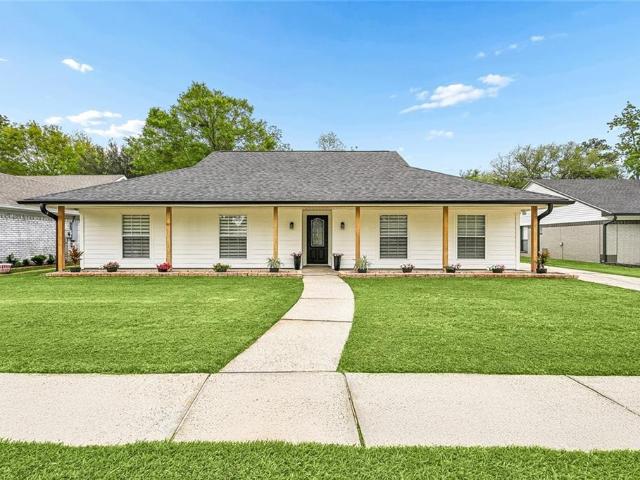202 Goldenwood Drive