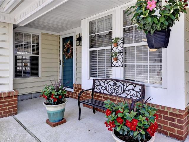 202 Gaslight WAY