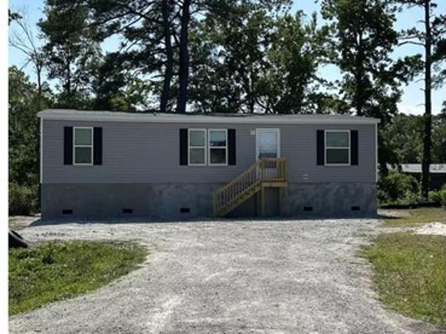 202 Gray Rd, Newport, NC 28570