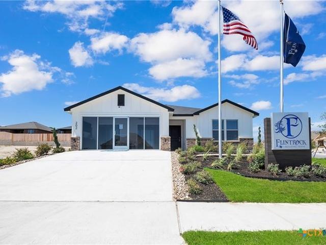 202 Great Hills Dr, Copperas Cove, TX 76522