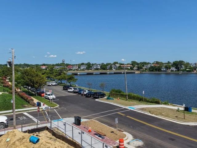 202 Deal Lake Dr # U107, Asbury Park, NJ 07712