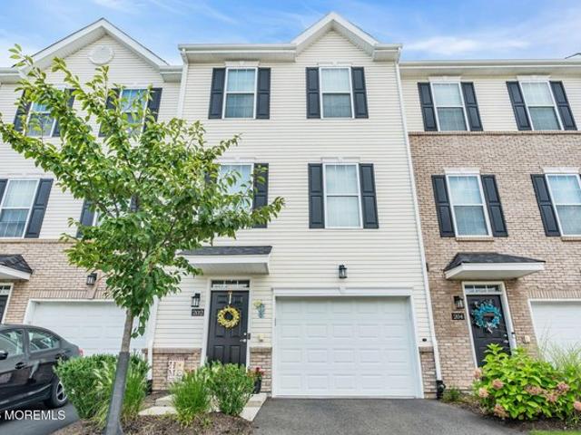 202 Discovery Rd, Brick, NJ 08723