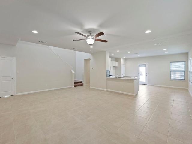 202 Driftwood Ln