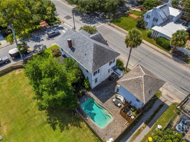 202 E 49th Street