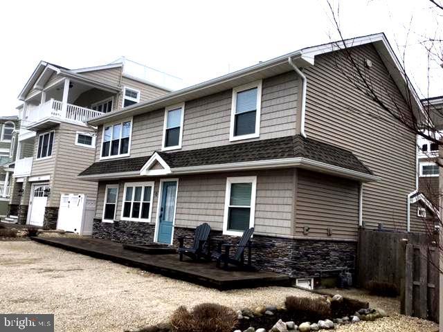 202 E 15Th