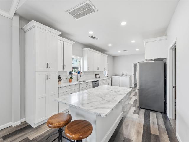 202 E 34th Street