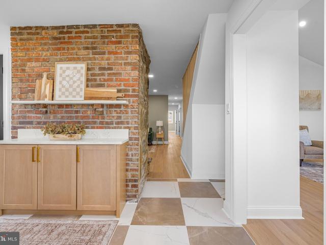 202 E 39th St, Wilmington, DE