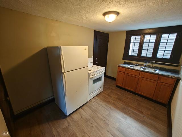 202 E Taylor Street # 3