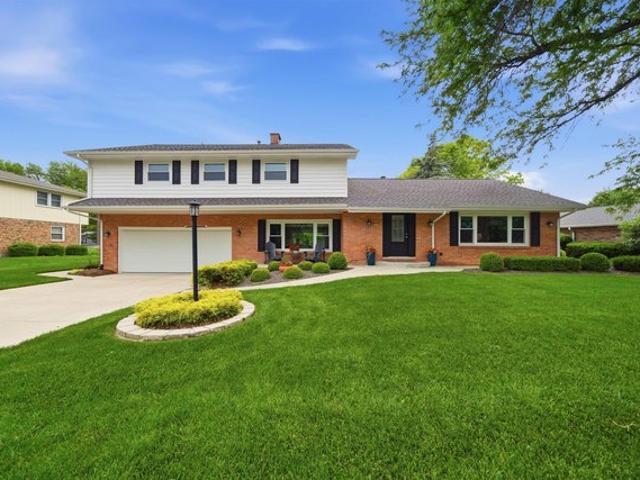 202 E Hanover Pl, Peoria, IL 61614