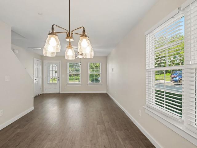 202 Emmett Dr