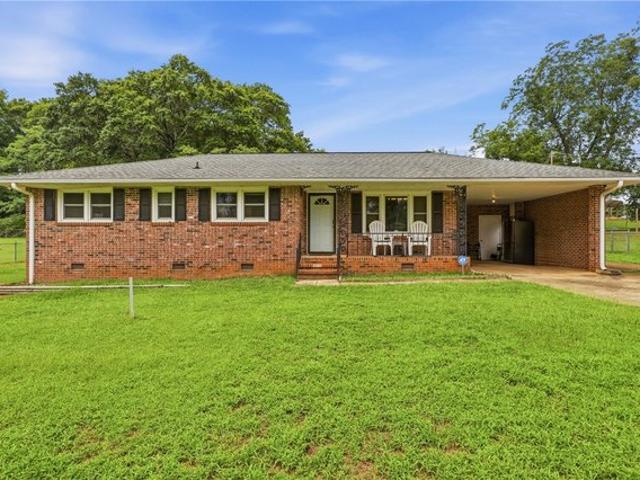 202 Edwards Dr, Anderson, SC 29626