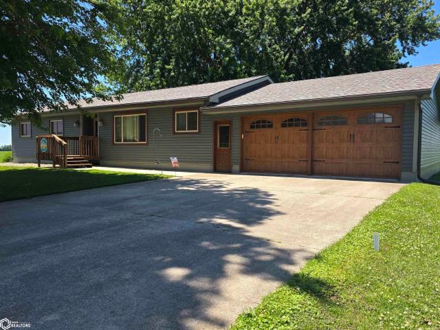 202 Evergreen Lane