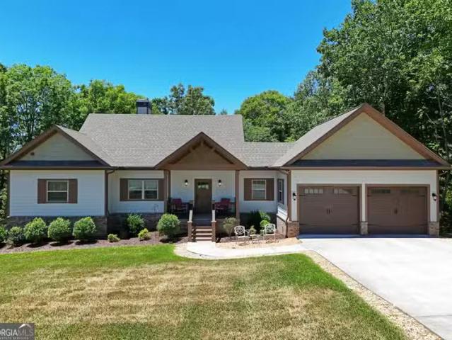 202 FOX LAKE RD, BLAIRSVILLE, GA 30512 Single Family Residence.