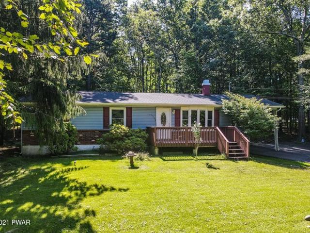 202 Fox Rd, Dingmans Ferry, PA 18328