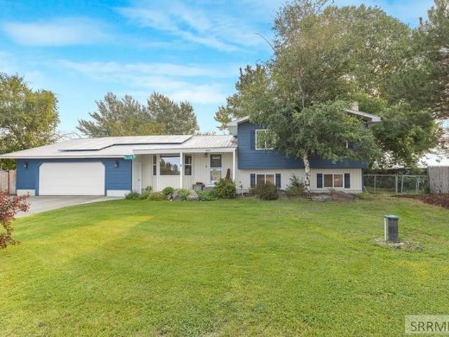 202 Fort Henry Loop, Rexburg, ID 83440