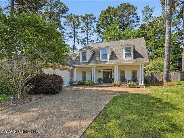 202 Fairway Ln, Madison, MS 39110