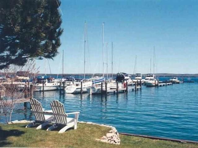 202 Ferry Ave Lot 176, Charlevoix, MI 49720