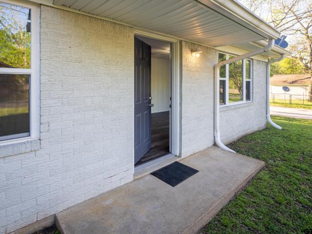202 Hollywood St, Arp, TX 75750 | MLS #26004