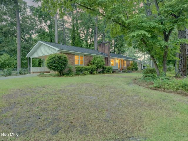 202 Hardee Circle