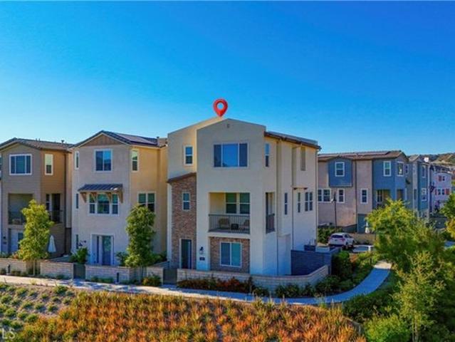 202 Heartland Way, Rancho Mission Viejo, CA 92694