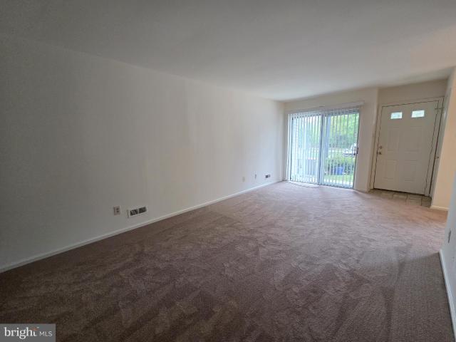 202 Highland Blvd, Unit D, New Castle, DE 19720 | MLS #DENC2101 | Compass