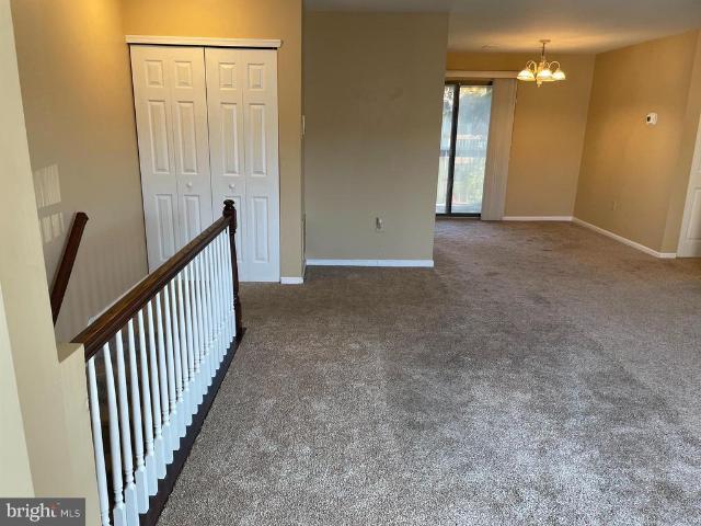 202 Hunter Court