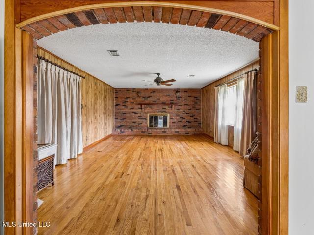202 Hunter Drive